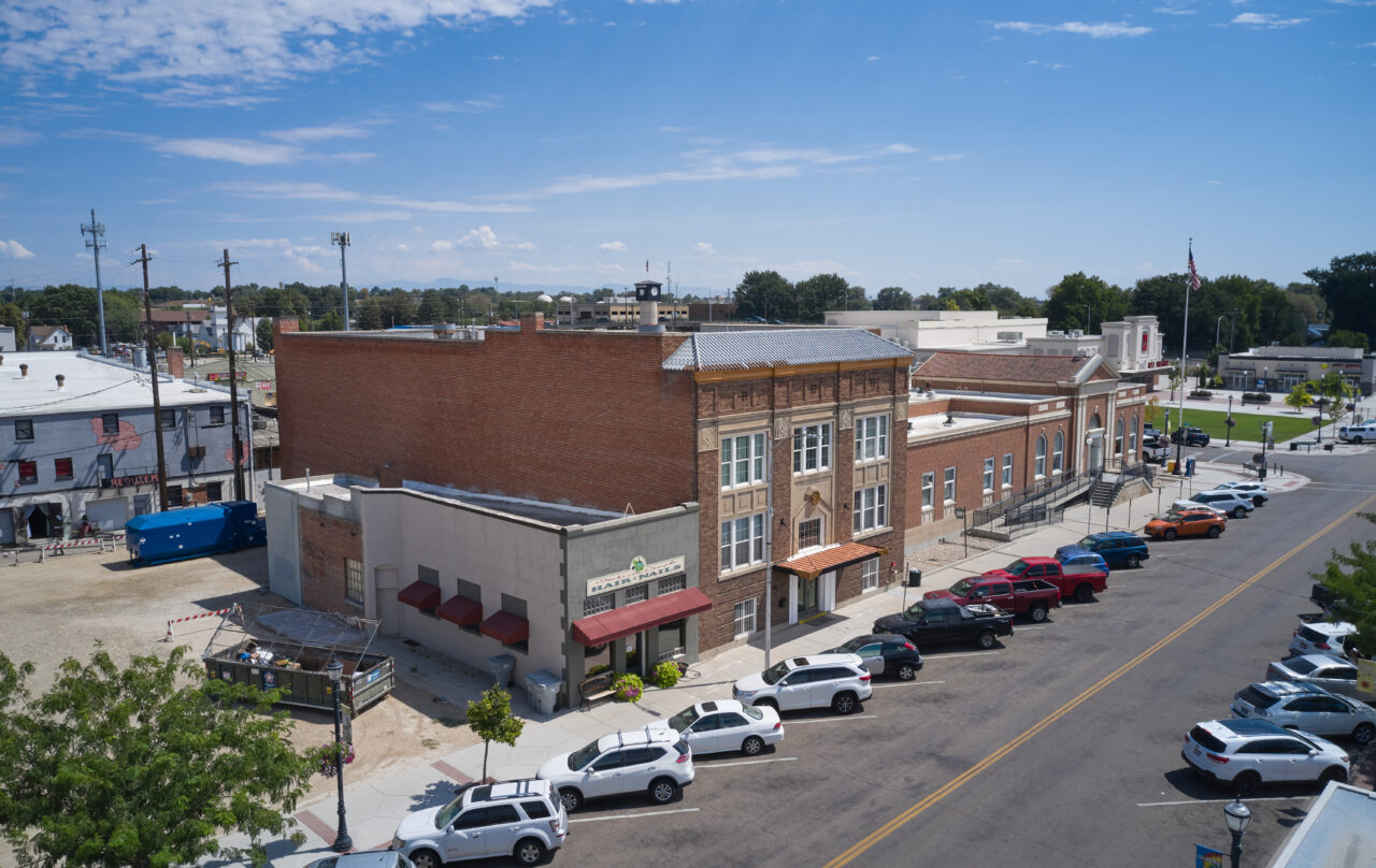 Recently Leased | 5,200 SF Retail Restaurant Space Caldwell, ID - Lee ...